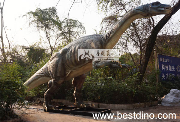 Prehistoric creatures. Prehistoric animal. Animal toy, Animal sculpture ...